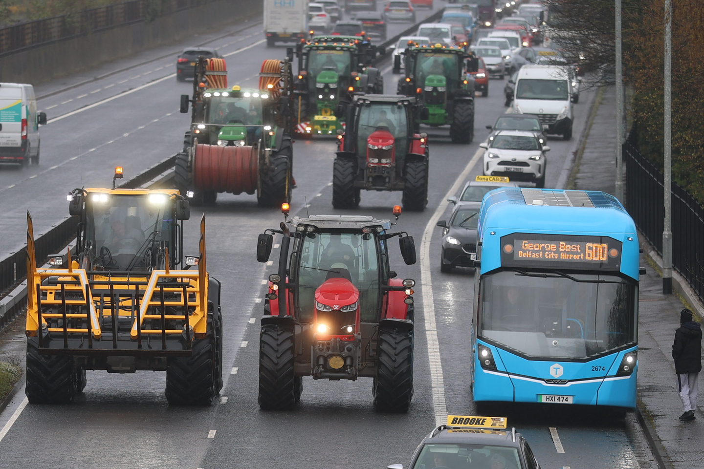 Fuel protests Northern Ireland: road block fines and chaos | Belfast ...