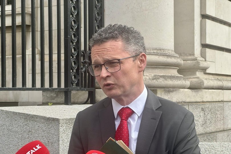 Irish social media ban for children would be ’embarrassing’ for EU ...