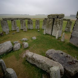 Stonehenge altar stone may have travelled from Scotland via glacier ...