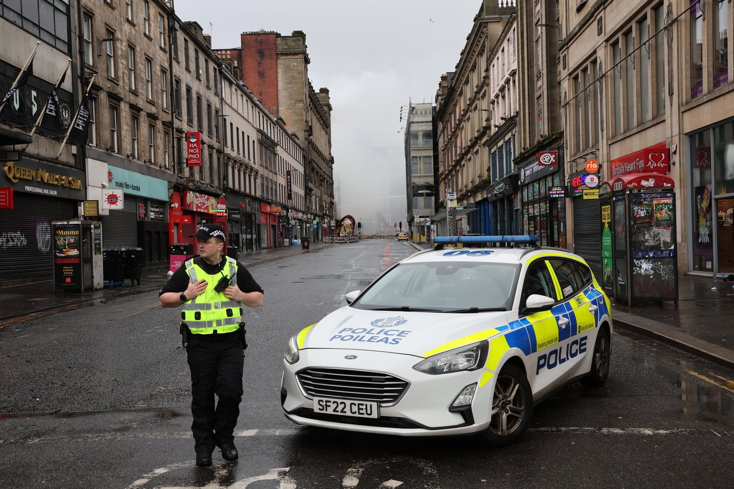 Glasgow Central shut on Tuesday as city rallies round fire-hit ...