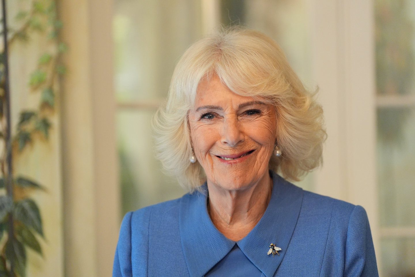 Camilla given fan from coronation portrait on visit to museum’s new ...