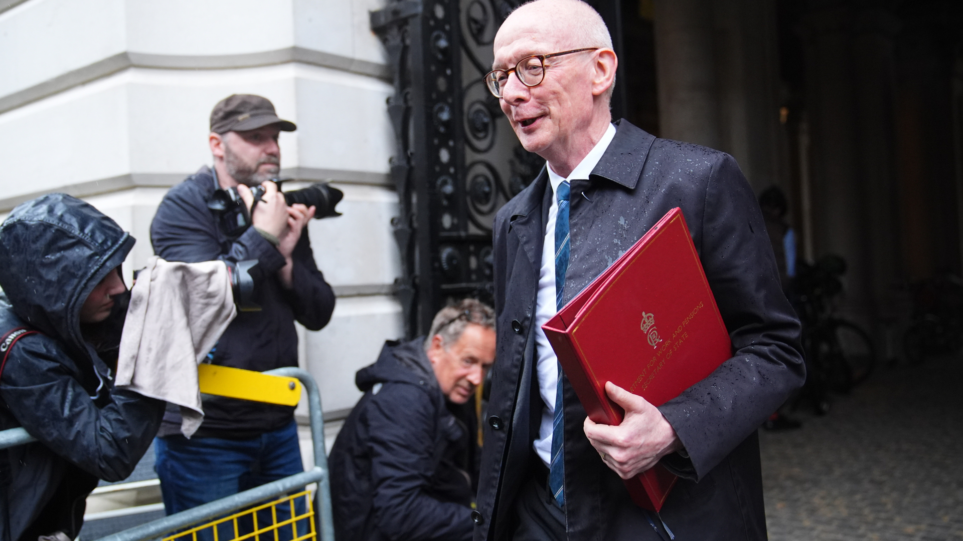 Peter Mandelson should never have been appointed, Yvette Cooper says ...