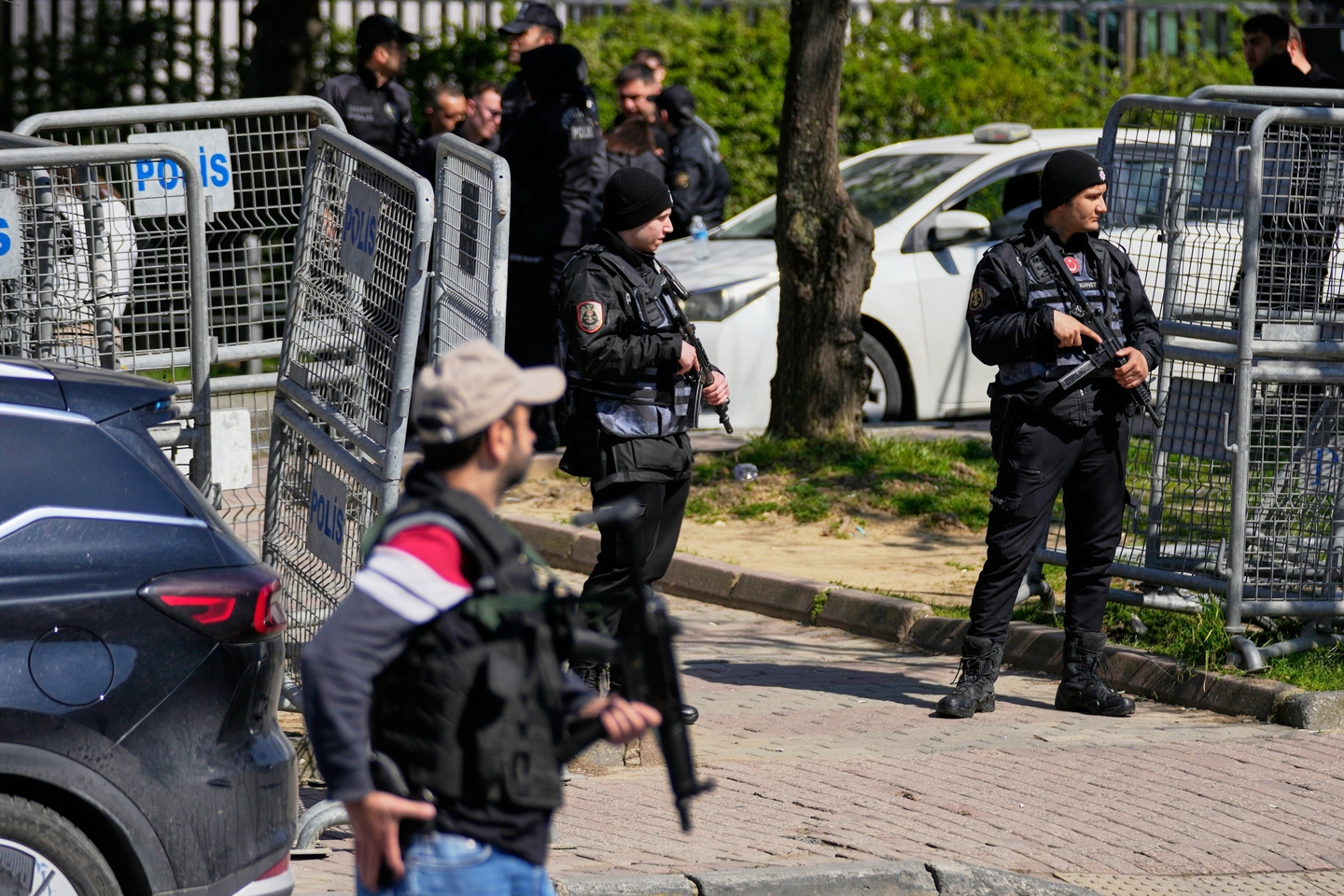 Gunmen attack police near building housing Israeli consulate in ...