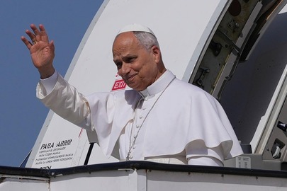 Pope visiting ‘dock of shame’ in Canary Islands where migrants slept in ...