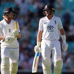Joe Root makes more Test history but New Zealand close in on win ...