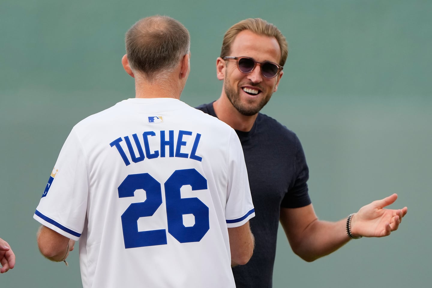 Thomas Tuchel throws ceremonial first pitch at Kansas City Royals game ...